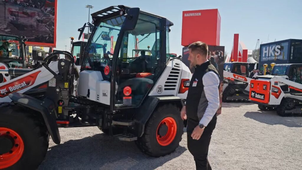 Sicherheitsstandards bei Baumaschinen: ROPS, TOPS, FOPS